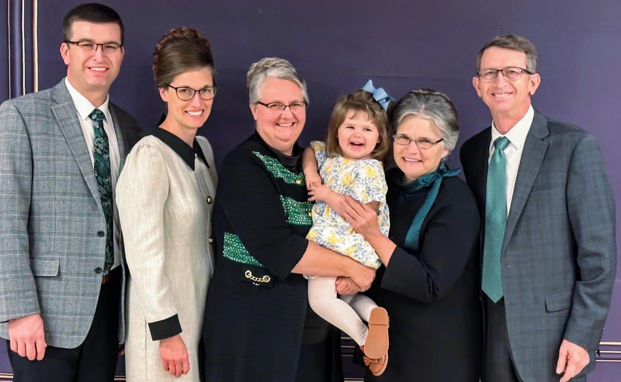 Home - The Blythe Family